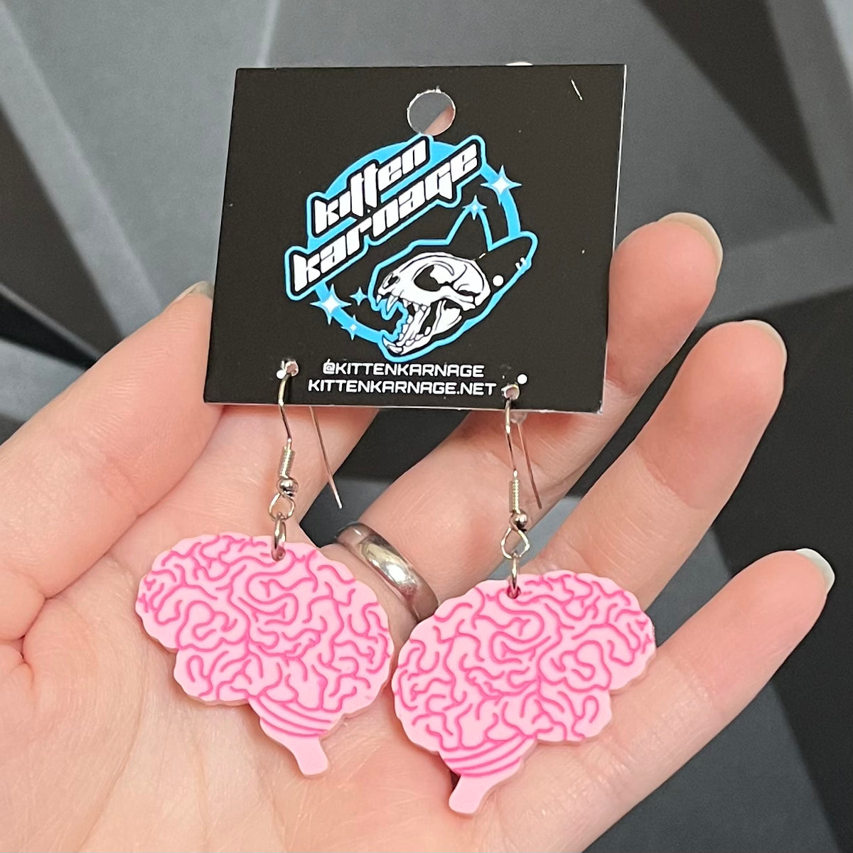 2D Pink Brain Earrings – KittenKarnage
